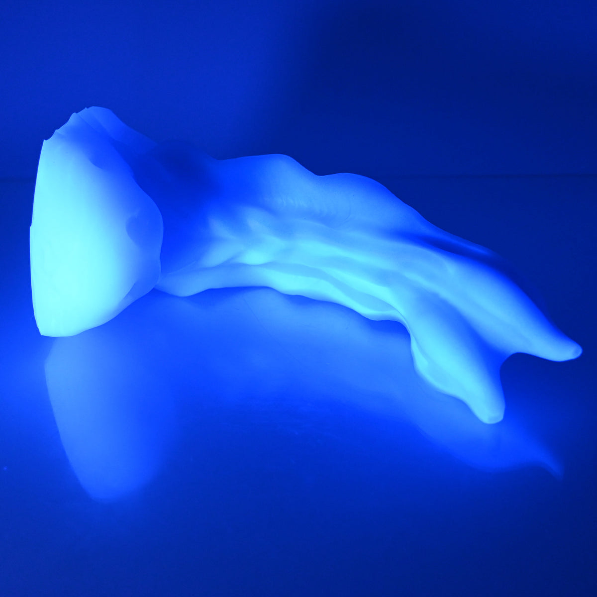 V3SDB00 Snark's Maw Medium 0030 CS UV GITD – PPS